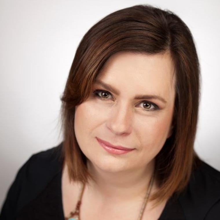 Dr. Jamie Edgin receives award for Distinguished Contribution to ...